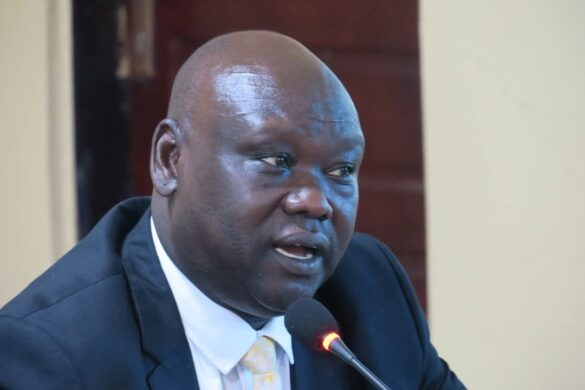 SPLM-IO: Peacebuilding Minister Kuol released after NSS arrest - King ...